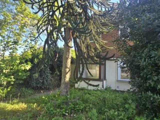 3 bedroom end of terrace house for rent in Slim Avenue, Bilston, WV14