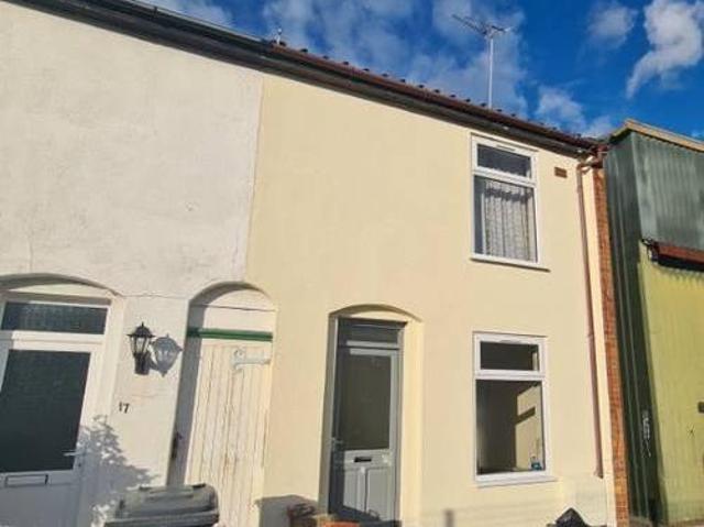 3 bedroom end of terrace house for rent in Spurgeon Score LOWESTOFT NR32