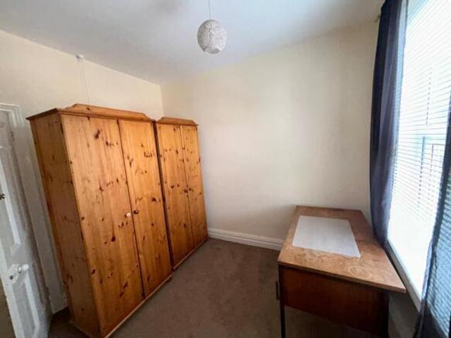 3 bedroom end of terrace house for rent in Stanmore Place, Burley, Leeds, LS4