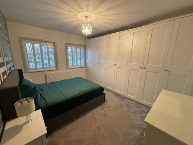 3 bedroom end of terrace house for rent in Stanhope Drive, Horsforth, Leeds, West Yorkshire, LS18