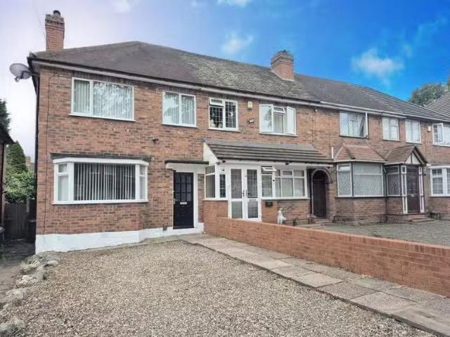 3 bedroom end of terrace house for rent in Sterndale Road, Gre.