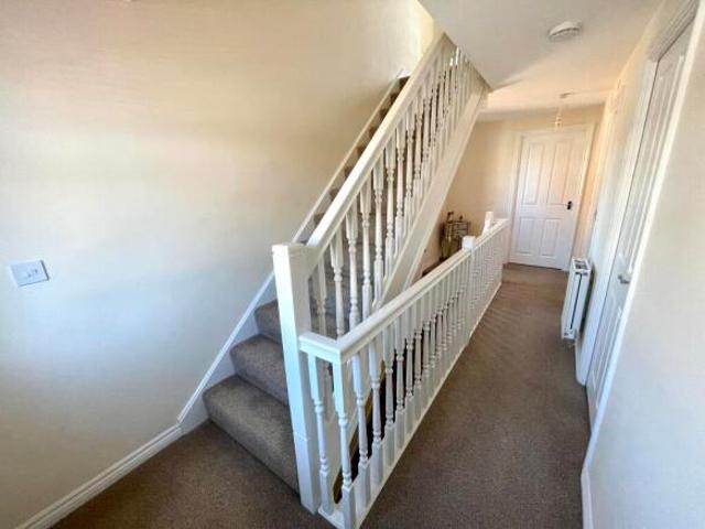 3 bedroom end of terrace house for rent in Surrey Drive, Stoke, CV3