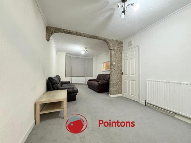 3 bedroom end of terrace house for rent in Poitiers Road, Cheylesmore, CV3 5JX, CV3