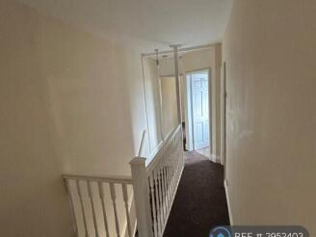 3 bedroom end of terrace house for rent in Pearson Avenue, Coventry, CV6