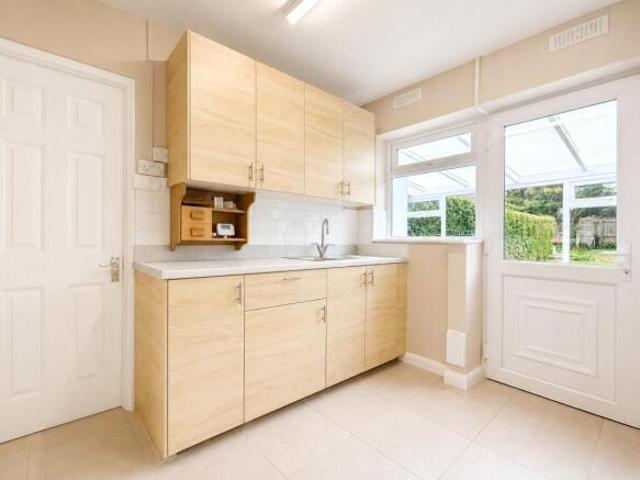 3 bedroom end of terrace house for rent in Pitmaston Road, Hall Green, Birmingham, West Midlands, B28