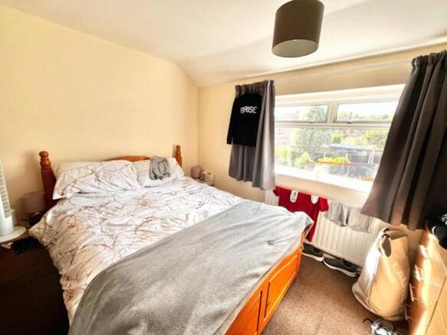 3 bedroom end of terrace house for rent in Rochford Road, Southend On Sea, Essex, SS2