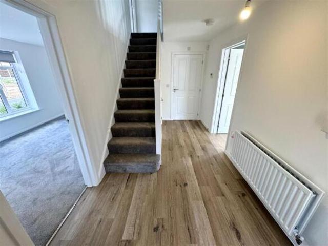 3 bedroom end of terrace house for rent in Radburn Drive, The Meadows, CV7