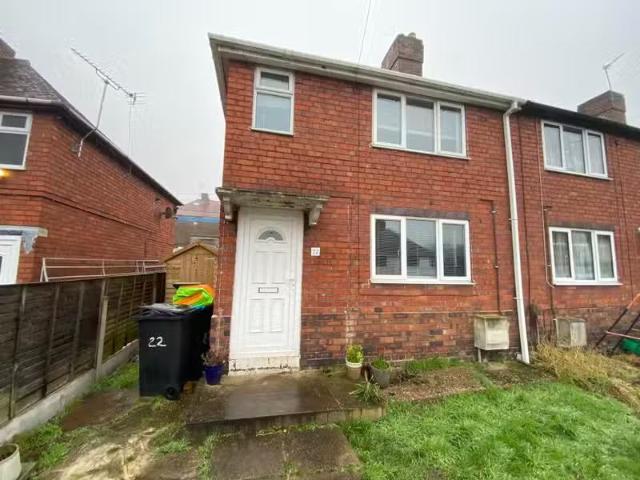 3 bedroom end of terrace house for rent in Ryder Row, Gun Hill.