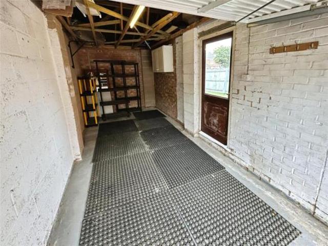 3 bedroom end of terrace house for rent in Waterside, Hawkesbury Village, Coventry, CV6