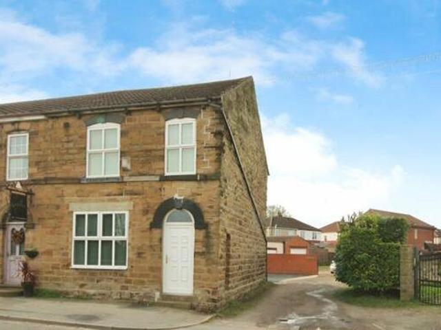 3 Bedroom End Of Terrace House For Rent In Wakefield, West Yorkshire