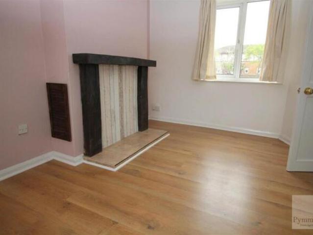 3 bedroom end of terrace house for rent in Wrench Road, Earlham, NR5