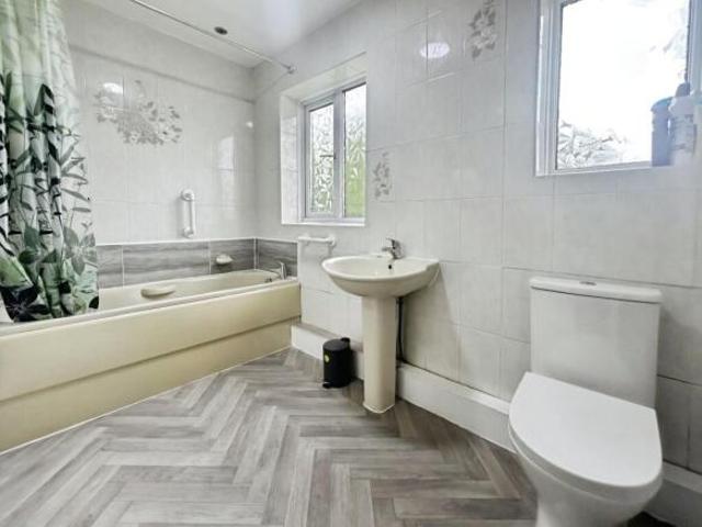 3 bedroom end of terrace house for rent in Torridon Walk, Manchester, Greater Manchester, M22