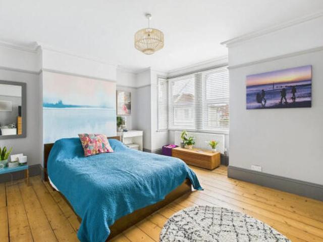 3 bedroom end of terrace house for rent in Tarring Road, Worthing, BN11 4HE, BN11