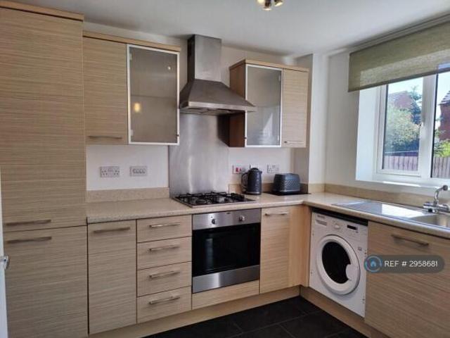 3 bedroom end of terrace house for rent in The Carabiniers, Coventry, CV3