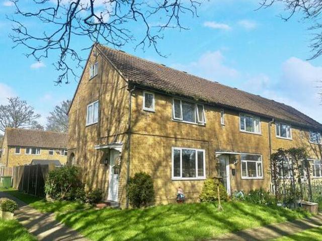 3 Bedroom End Of Terrace House For Rent In Upwood