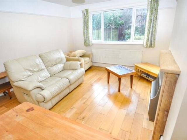 3 bedroom end of terrace house for rent in Yew Tree Road, Manchester, Greater Manchester, M20