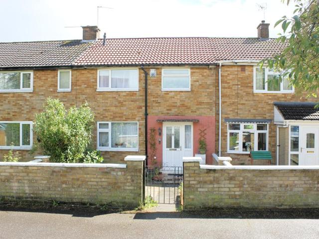 3 bedroom terraced house for sale