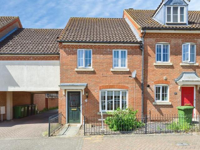 3 bedroom end of terrace house for sale