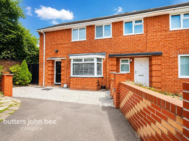 3 bedroom end of terrace house for sale