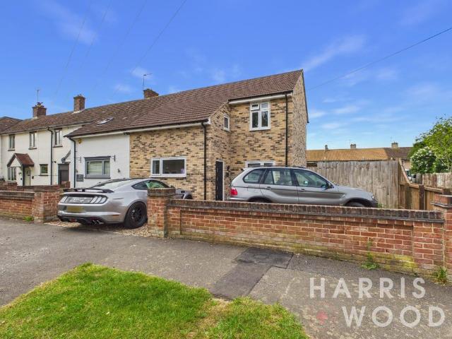 3 bedroom end of terrace house for sale