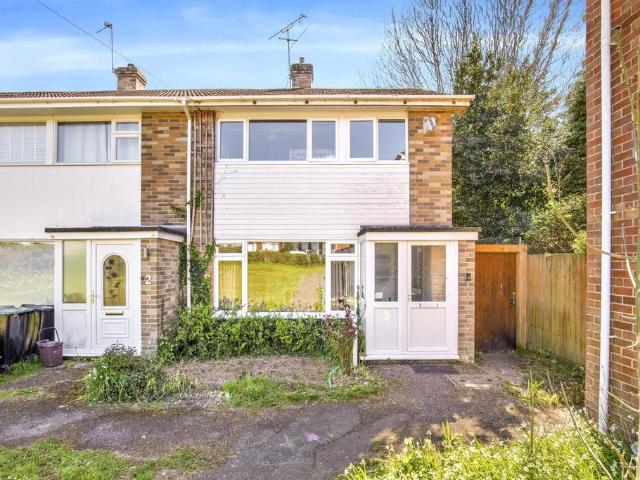 3 bedroom end of terrace house for sale