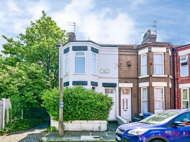 3 bedroom end of terrace house for sale