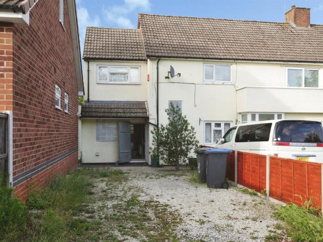 3 bedroom end of terrace house for sale