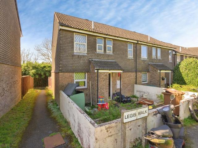 3 bedroom end of terrace house for sale