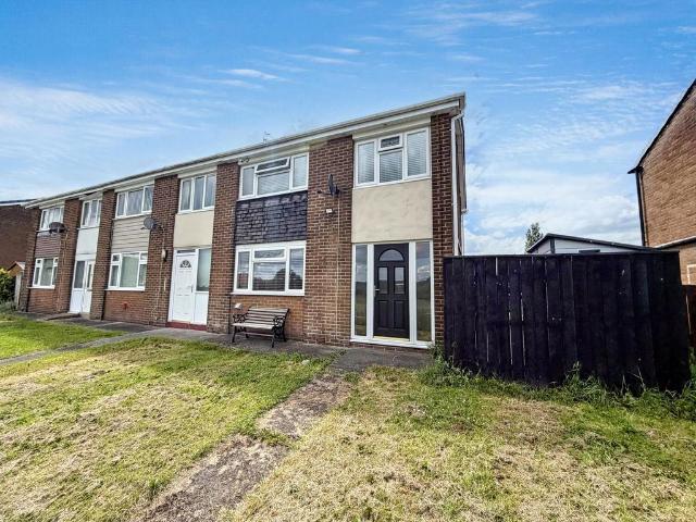 3 bedroom end of terrace house for sale