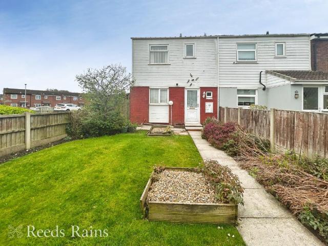 3 bedroom end of terrace house for sale