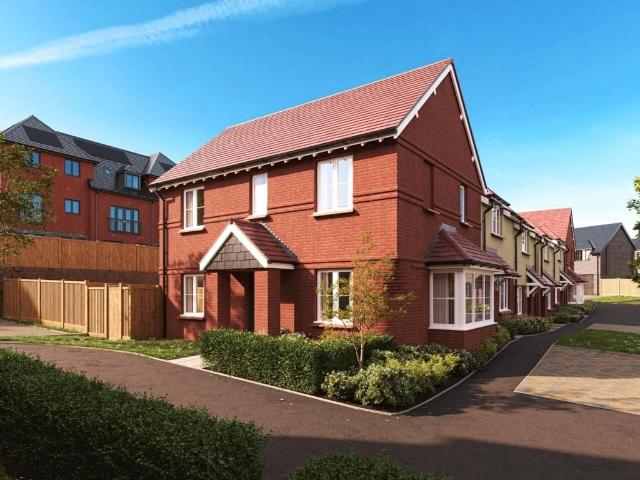 3 bedroom end of terrace house for sale