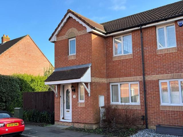 3 bedroom end of terrace house for sale