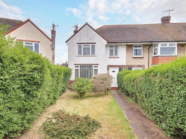 3 bedroom end of terrace house for sale