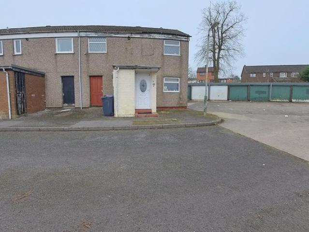 3 bedroom end of terrace house for sale
