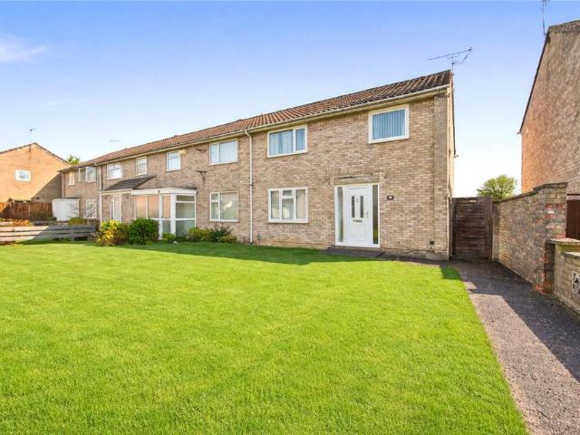 3 bedroom end of terrace house for sale