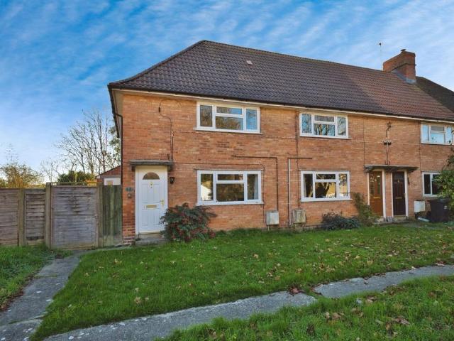 3 bedroom end of terrace house for sale