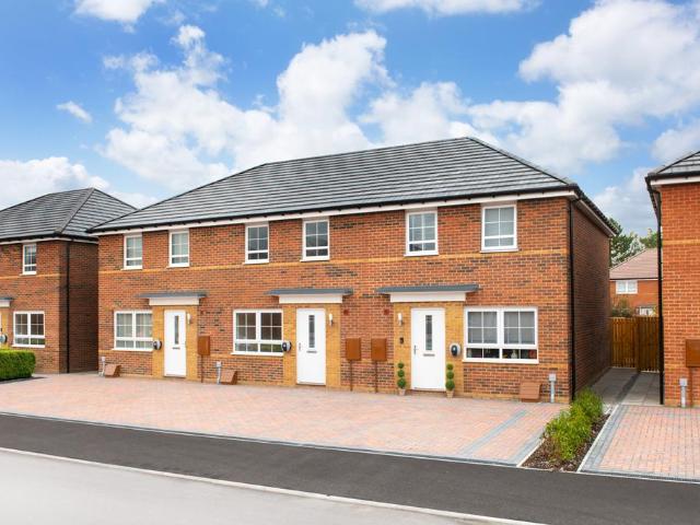 3 bedroom end of terrace house for sale