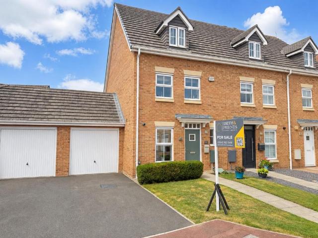 3 bedroom end of terrace house for sale