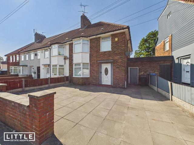 3 bedroom end of terrace house for sale