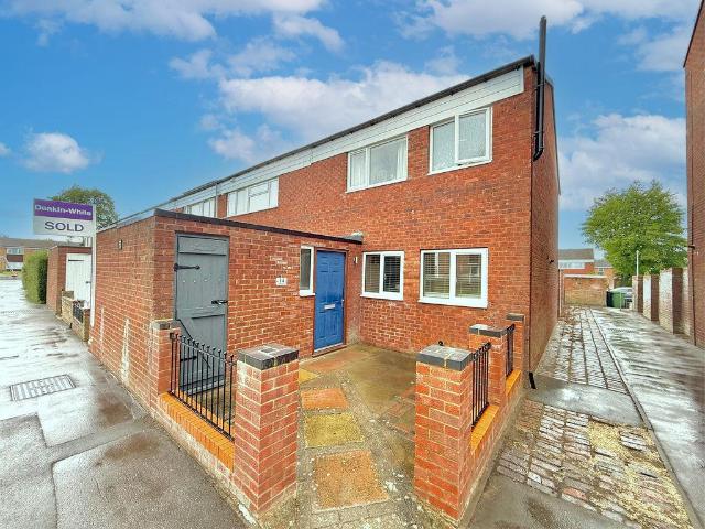 3 bedroom end of terrace house for sale
