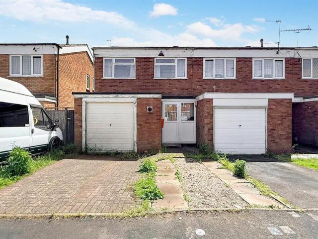 3 bedroom end of terrace house for sale