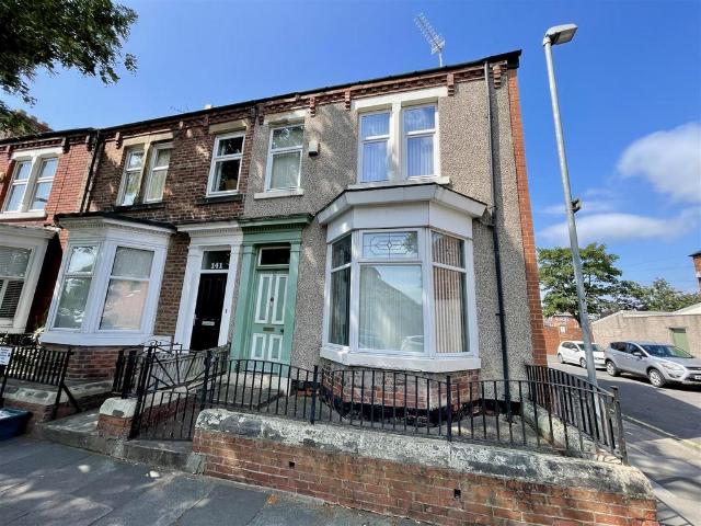 3 bedroom end of terrace house for sale