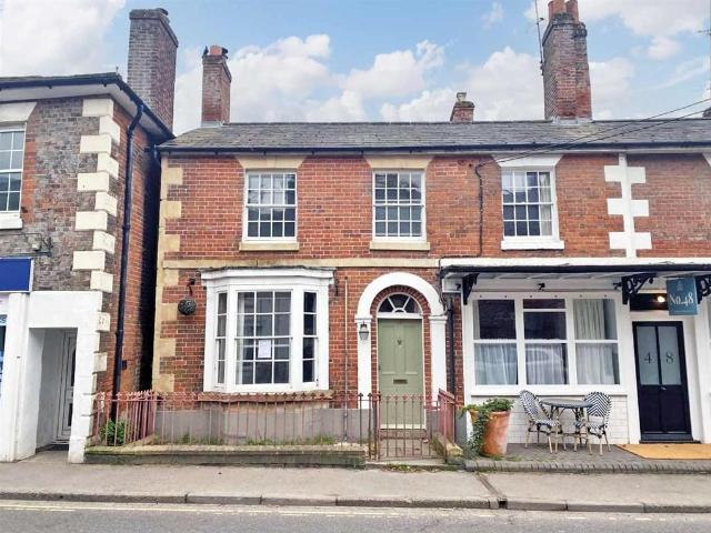 3 bedroom end of terrace house for sale