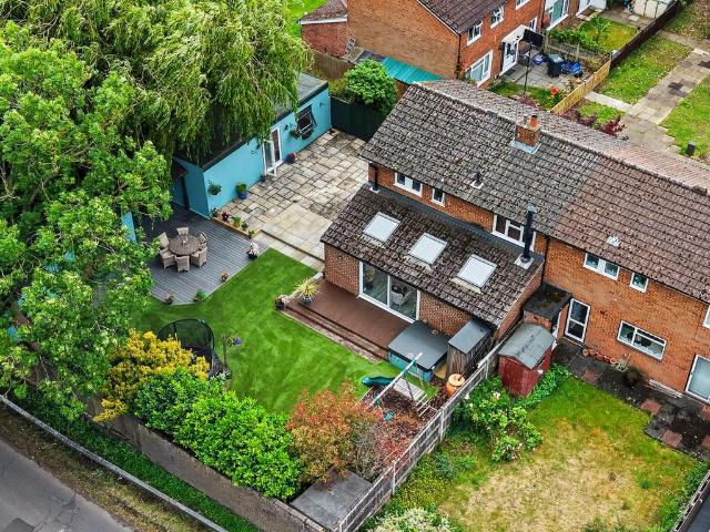 3 bedroom end of terrace house for sale