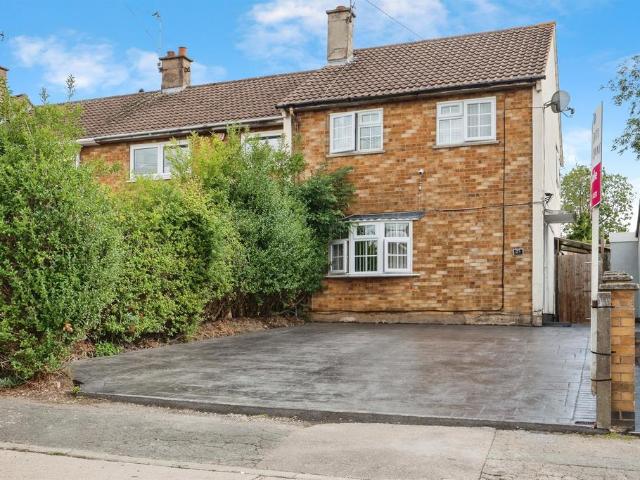 3 bedroom end of terrace house for sale