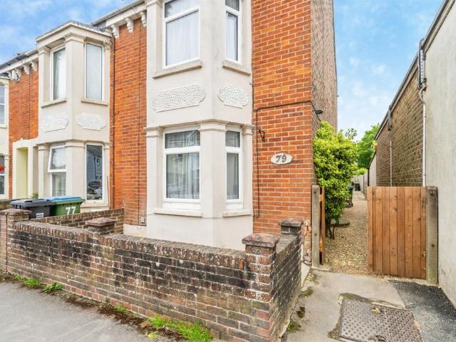 3 bedroom end of terrace house for sale