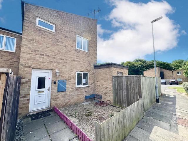 3 bedroom end of terrace house for sale