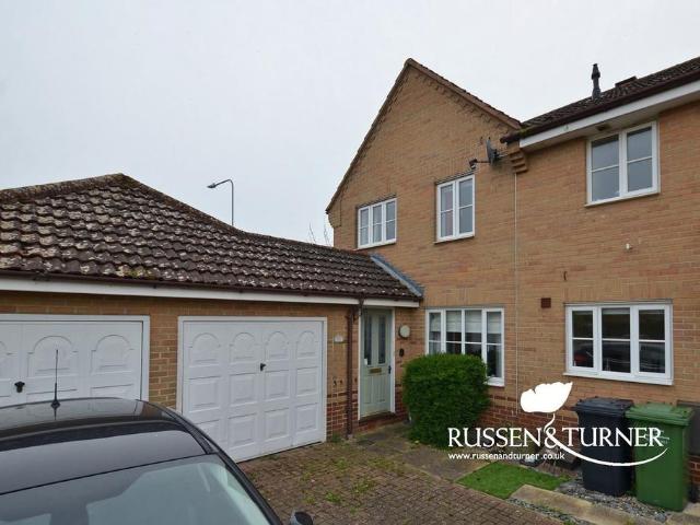 3 bedroom end of terrace house for sale