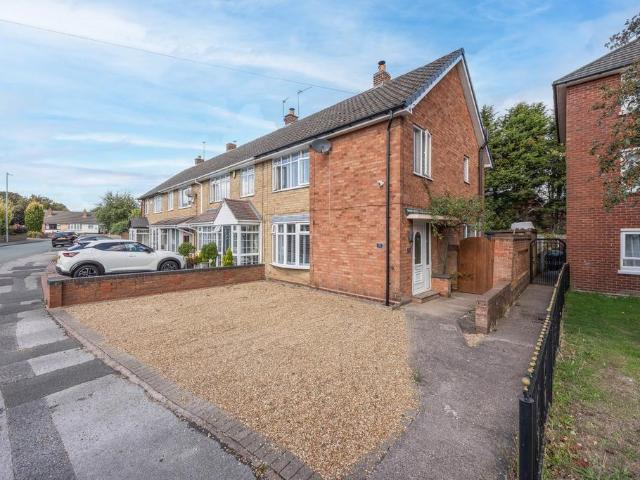3 bedroom end of terrace house for sale