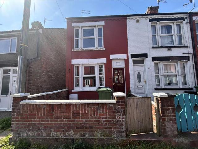 3 bedroom end of terrace house for sale